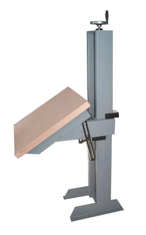 Carving table + beech wood worktop | Carving benches & supplies ...